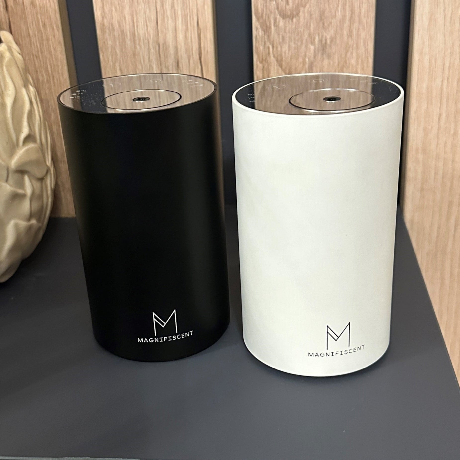 ScentFlow Portable Diffuser | Waterless Luxury Scenting – Magnifiscent